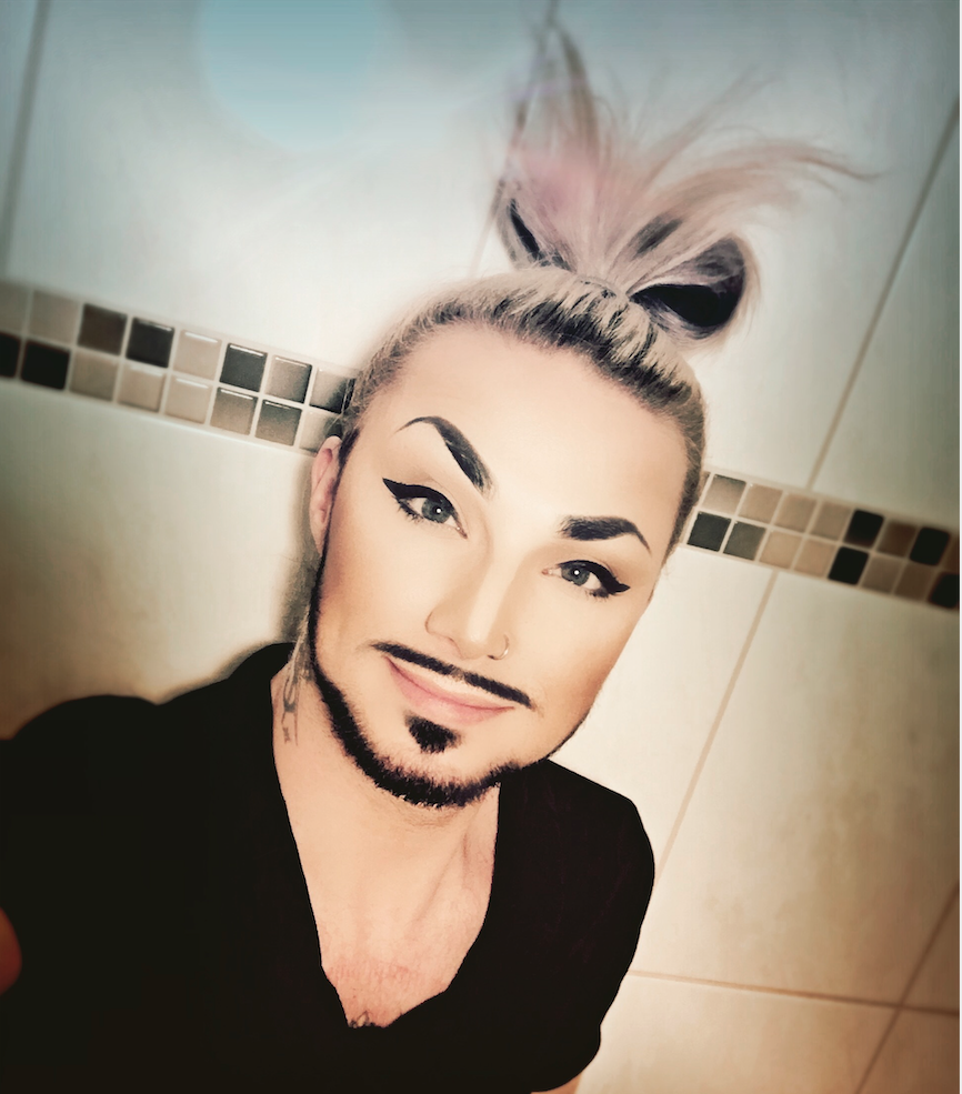 Queere Persönlichkeiten, die 2022 gestorben sind — www.siegessaeule.de