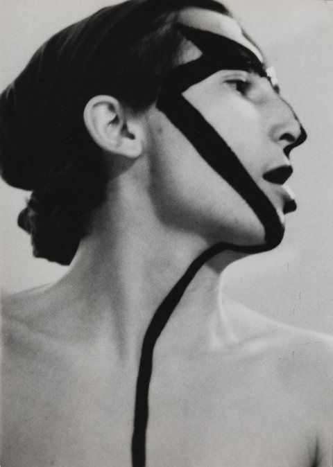Gabriele Stötzer im Gropius Bau – Kunst statt Knast — www.siegessaeule.de